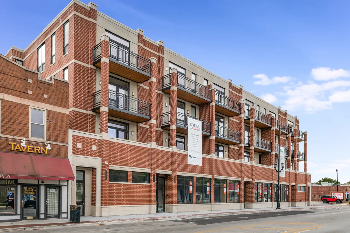 7652 Madison Street #207, Forest Park, IL 60130 Property for rent