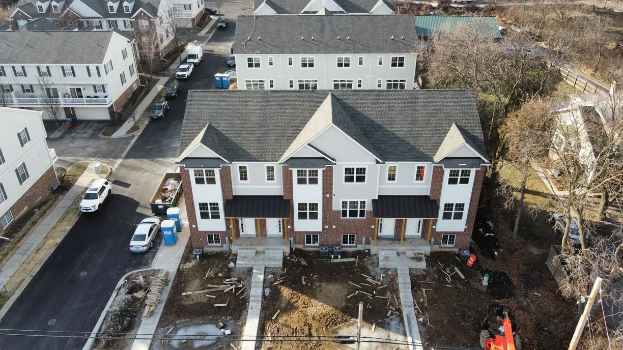 183 Eli Court, Des Plaines, IL 60016 Property for sale