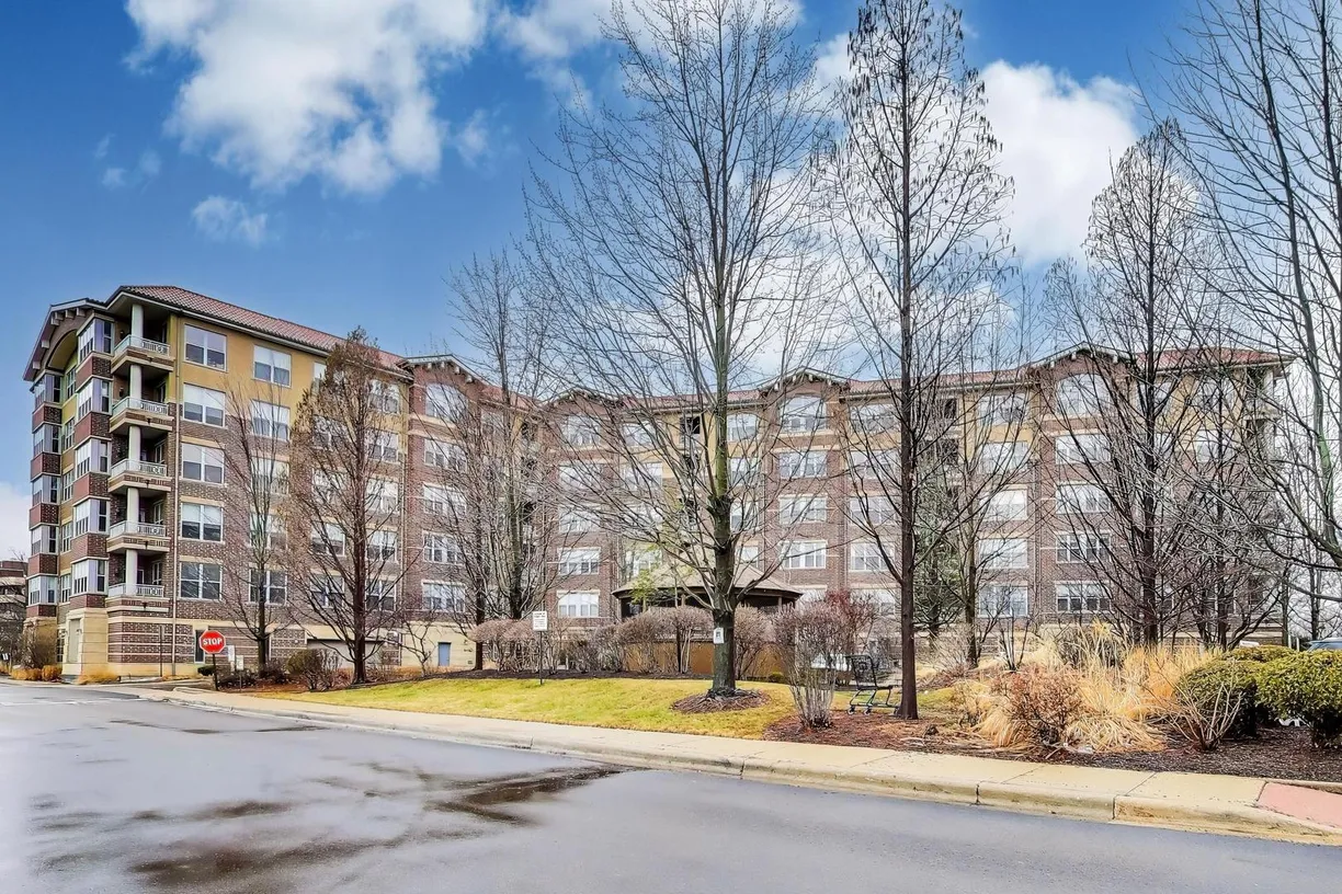 9350 Skokie Boulevard #510, Skokie, IL 60077 Property for sale