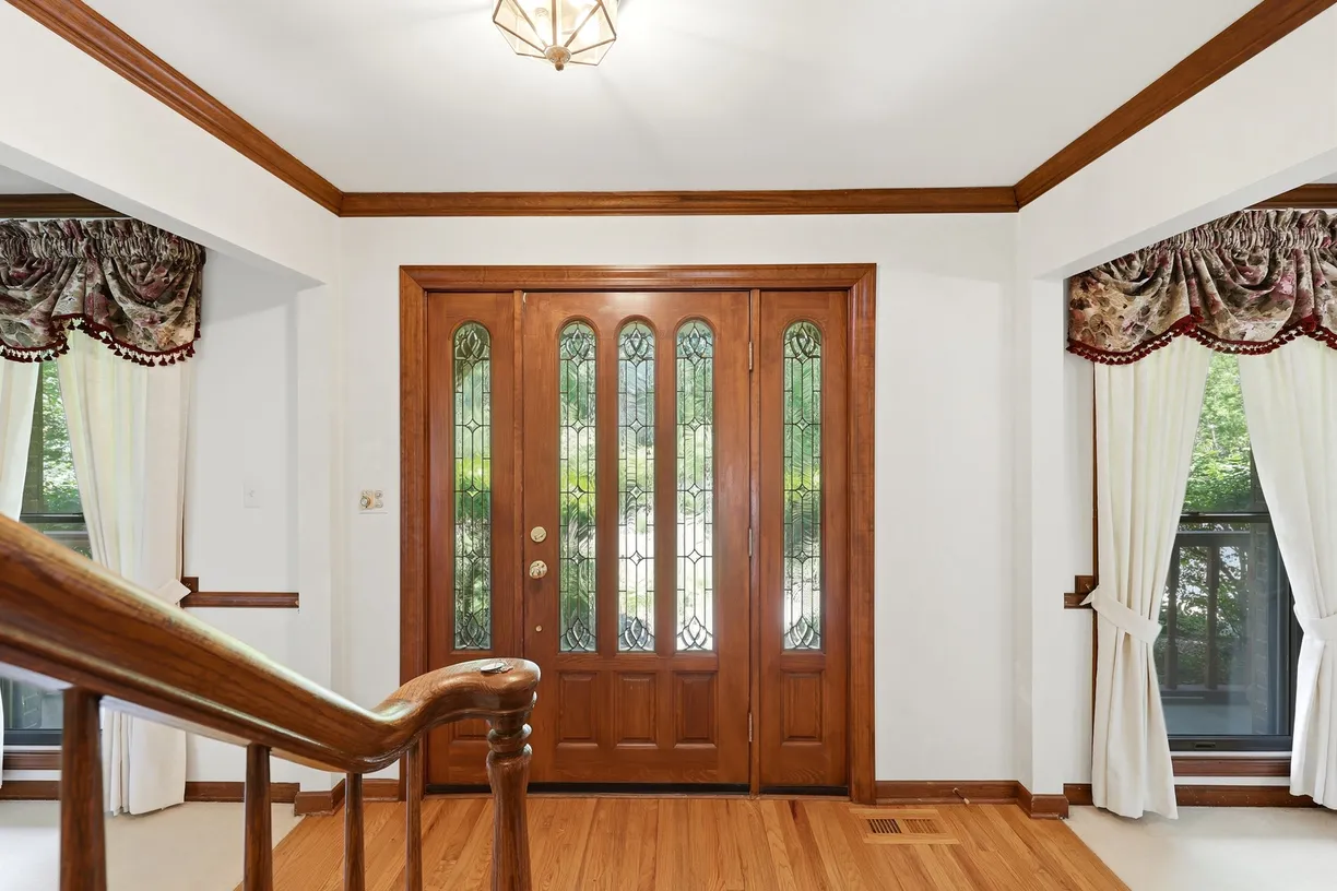 107 Roxborough Place, Inverness, IL 60010 Property for sale