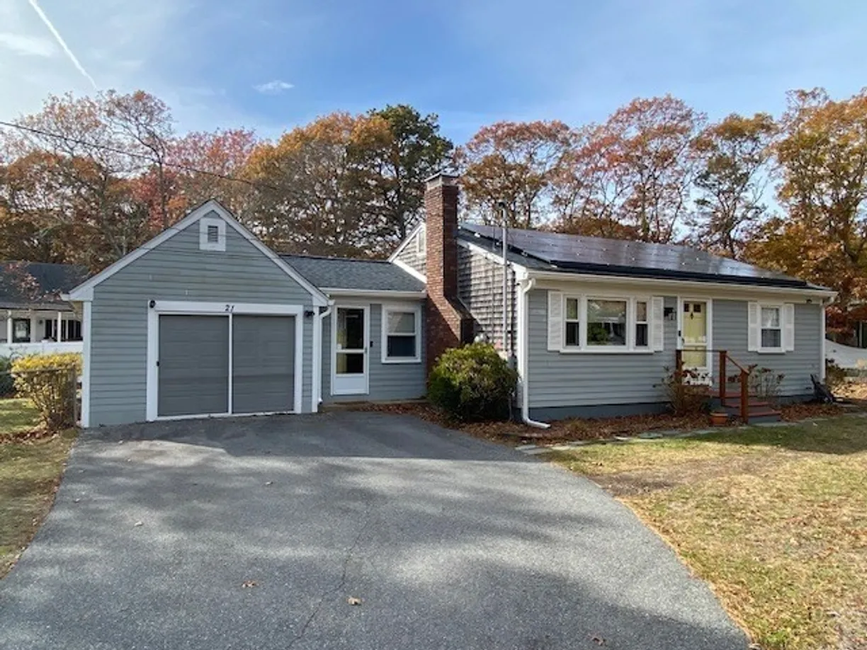 21 Brian Ln, Barnstable, MA 02601 Property for sale