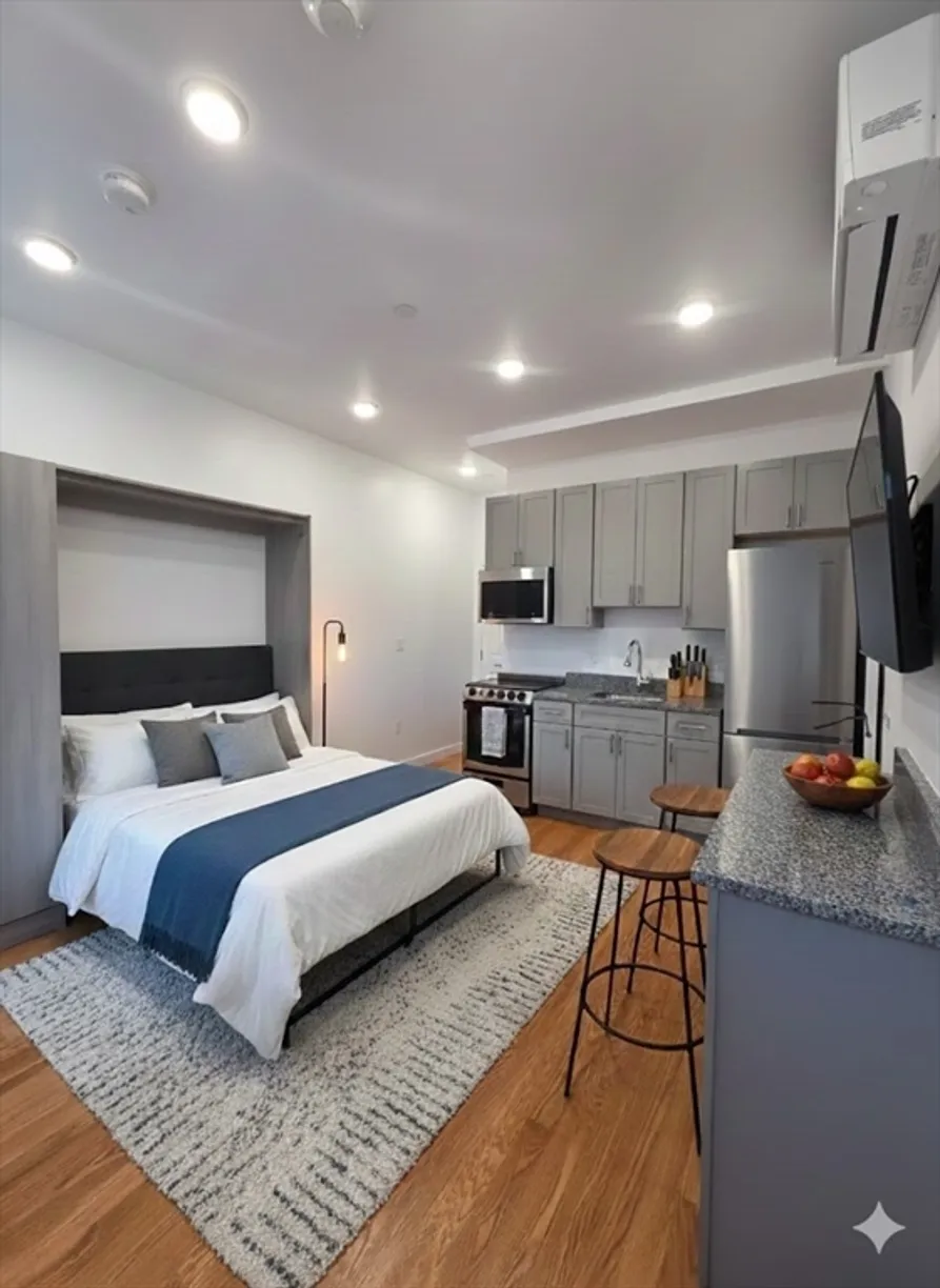 165 Hawthorne #104, Chelsea, MA 02150 Property for rent