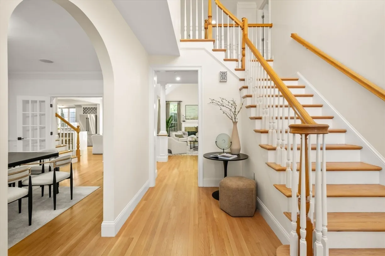 15 Jenna Circle, Needham, MA 02492 Property for sale