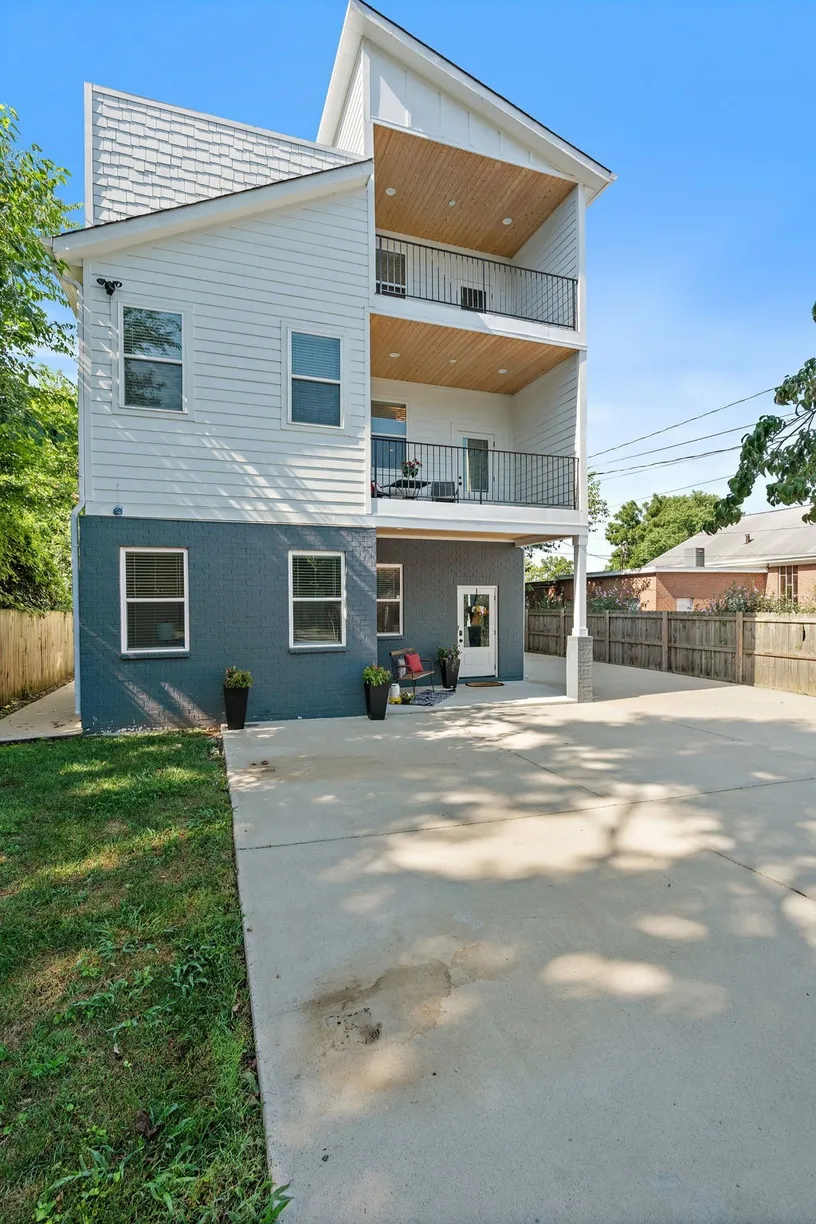 101 Lyle Ln, Nashville, TN 37210 Property for sale