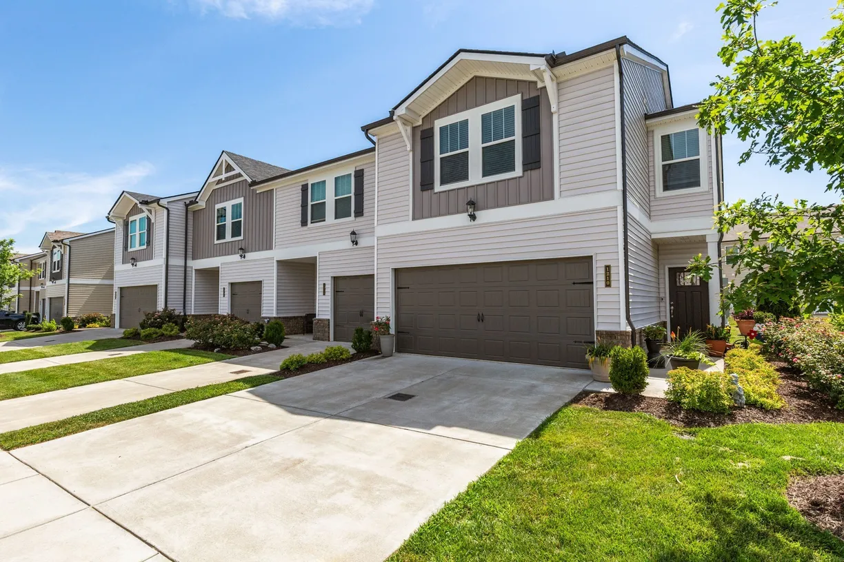 1210 West End Station Dr, Lebanon, TN 37087 Property for sale