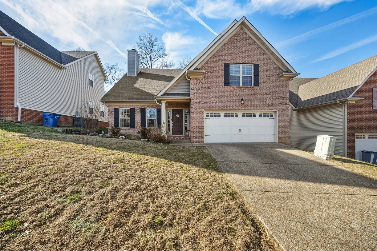 120 Otter Glenn Dr, Hendersonville, TN 37075 Property for sale