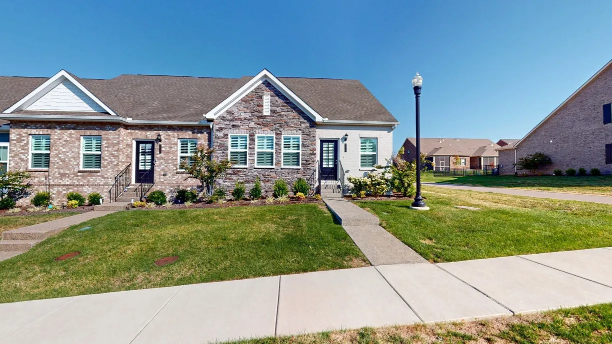 1518 Cedarbrooke Ln, Lebanon, TN 37090 Property for sale