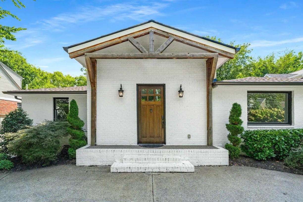 1703 Bonner Ave, Nashville, TN 37215 Property for sale