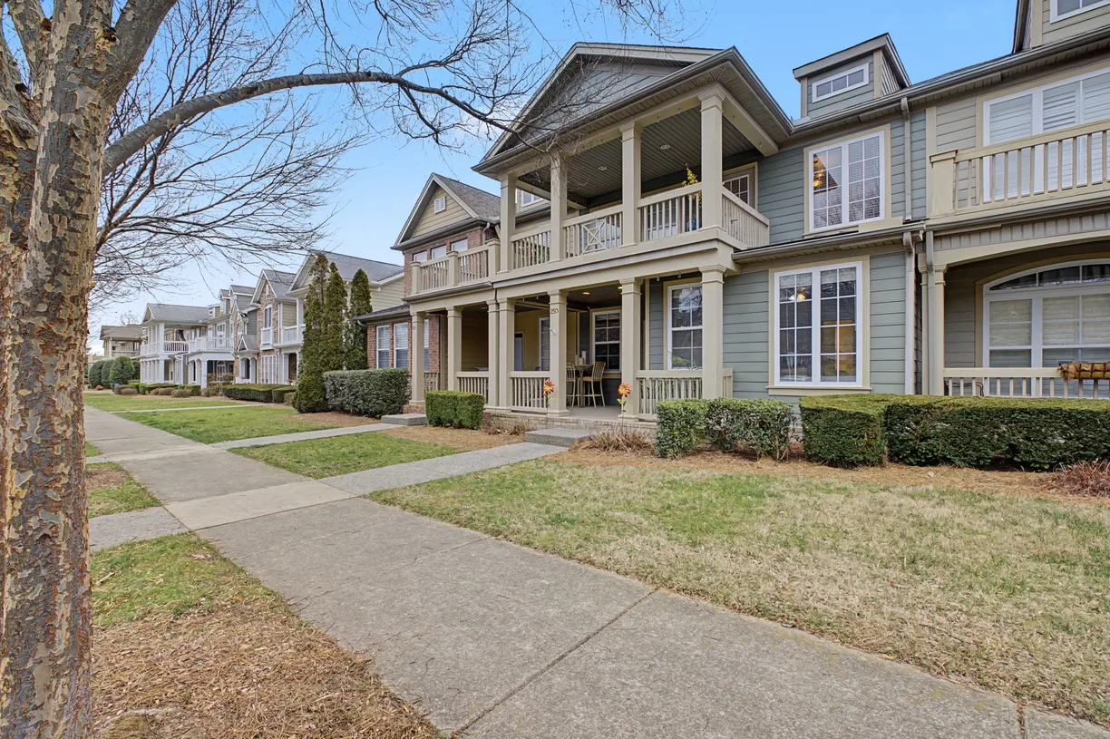 250 Pennystone Cir, Franklin, TN 37067 Property for sale