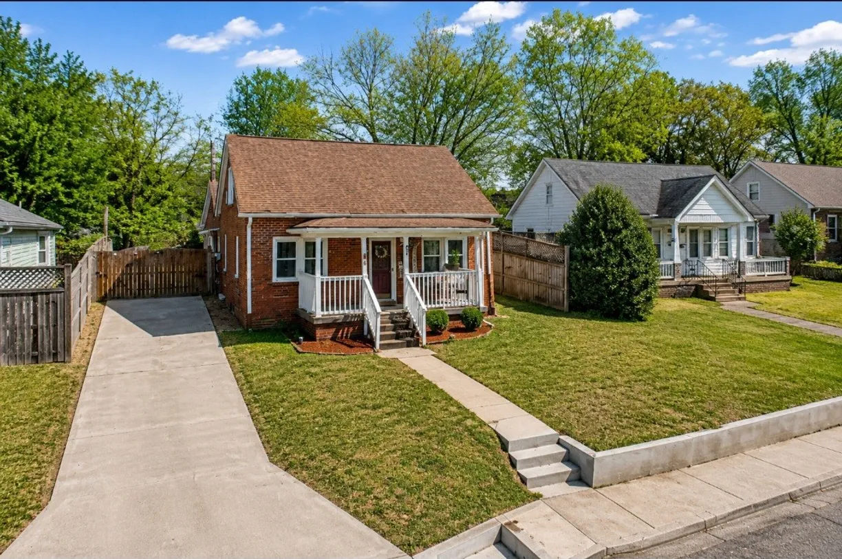 346 Rayon Dr, Old Hickory, TN 37138 Property for sale