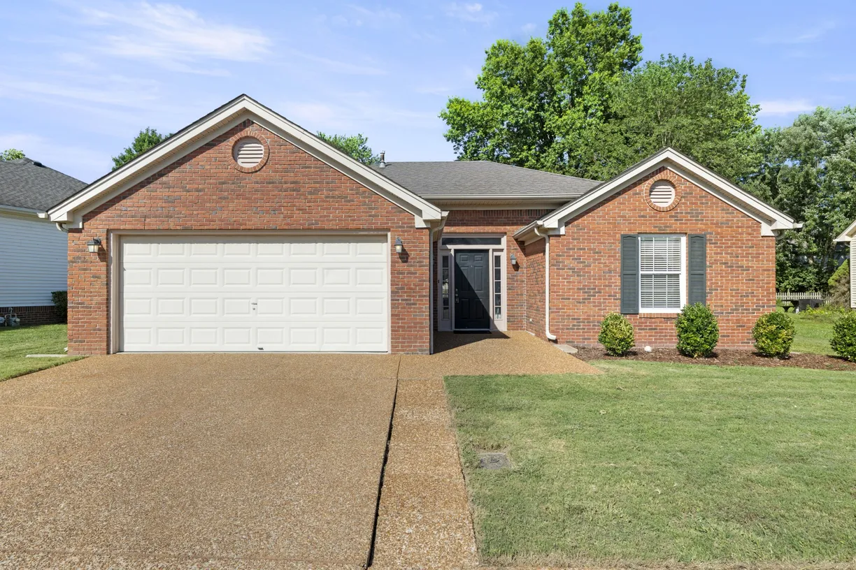 2024 Glastonbury Dr, Franklin, TN 37069 Property for sale