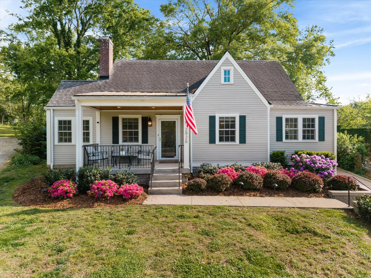 2926 Primrose Cir, Nashville, TN 37212 Property for sale