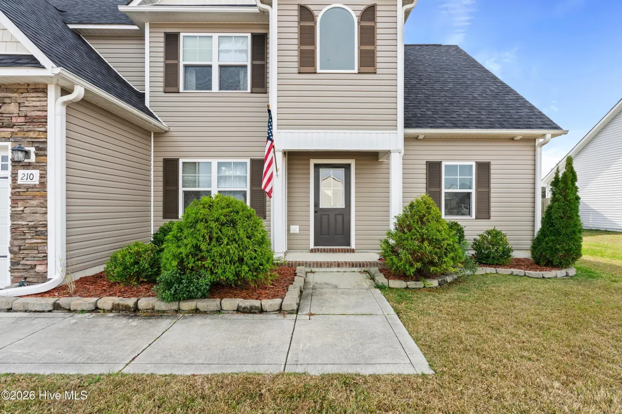 210 Breakwater, Sneads Ferry, NC 28460 Property for sale