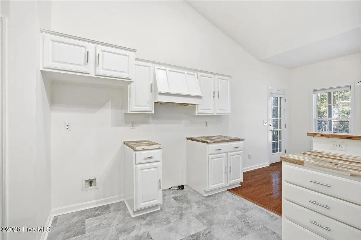 3882 White Blossom, Southport, NC 28461 Property for sale