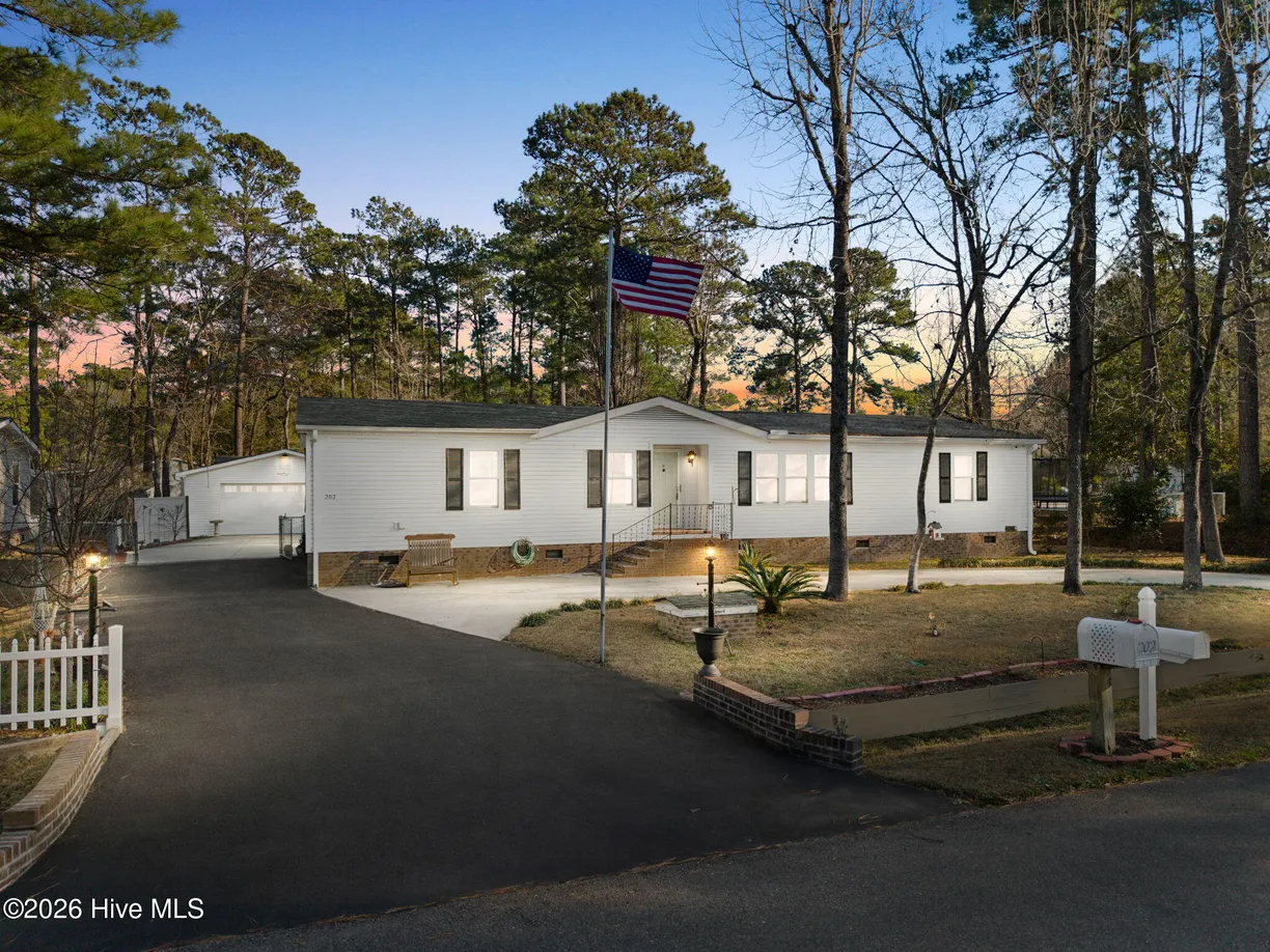 202 Ocean Forest, Calabash, NC 28467 Property for sale