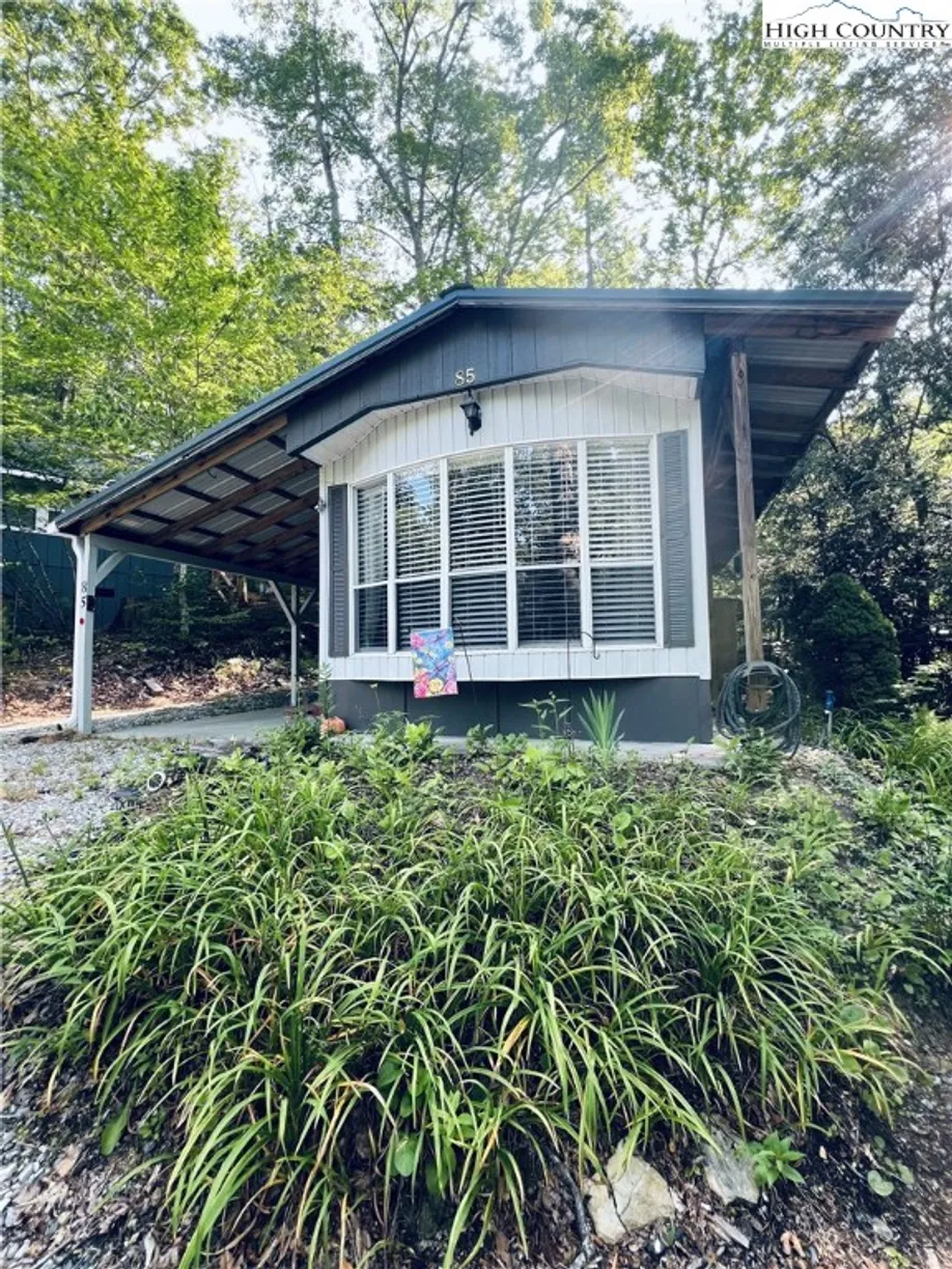 85 Jack Pine Loop, Newland, NC 28657 Property for sale