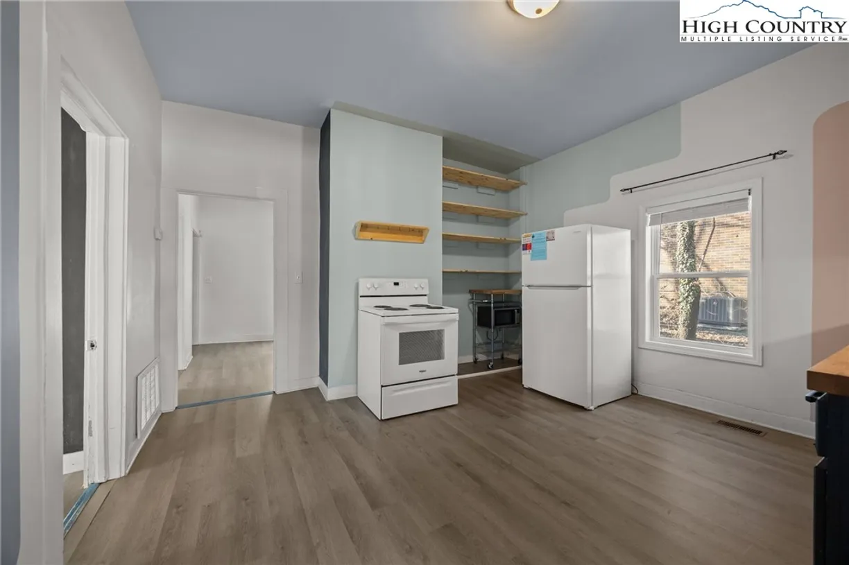 311 E Lebanon Street, Mount Airy, NC 27030 Property for sale