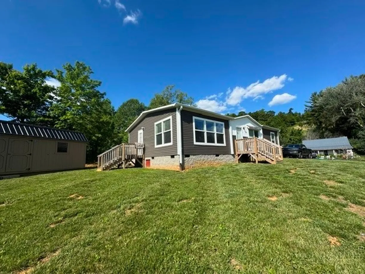179 Wallace Lane, Jefferson, NC 28640 Property for sale
