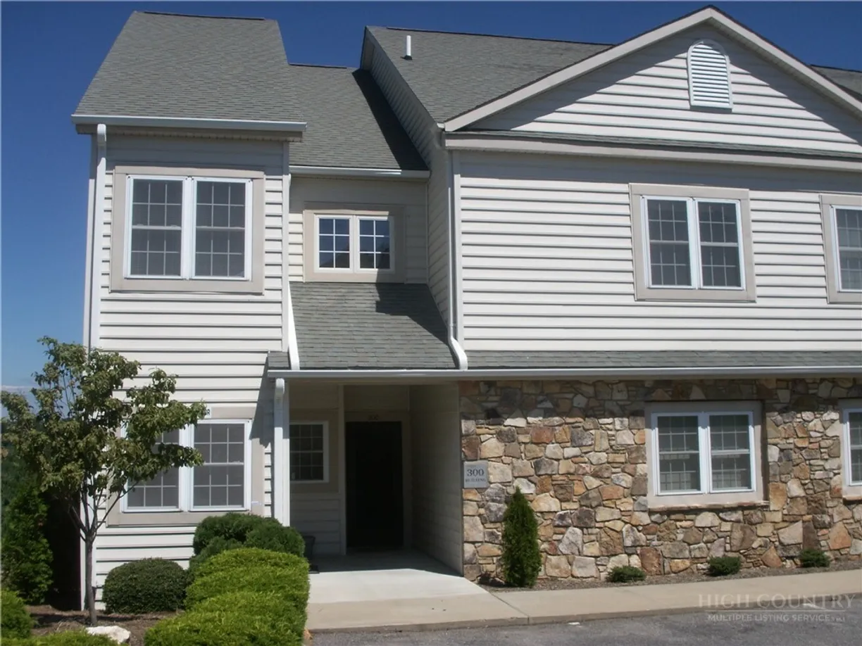 114 Club Villa Drive #300, Roaring Gap, NC 28668 Property for sale