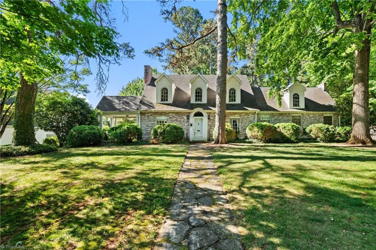 2928 Windsor Road, Winston-Salem, NC 27104 Property for sale