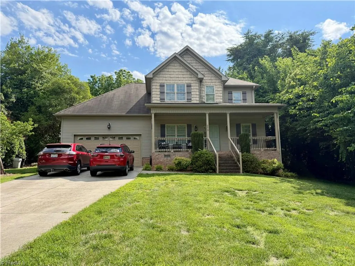5613 Northlake Drive, Greensboro, NC 27410 Property for sale