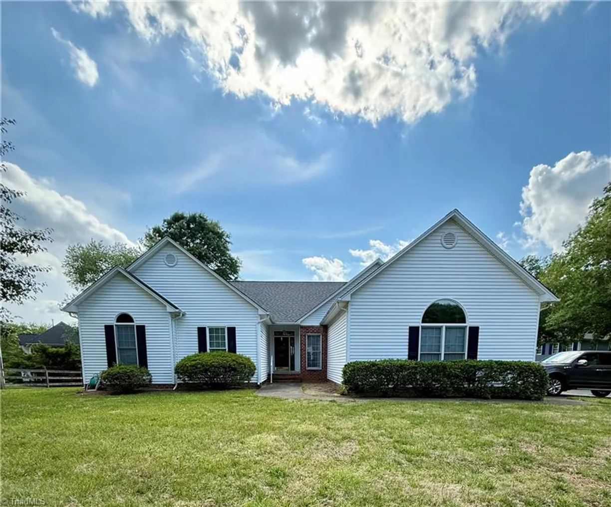 201 Brookfarm Trail, Lewisville, NC 27023 Property for sale