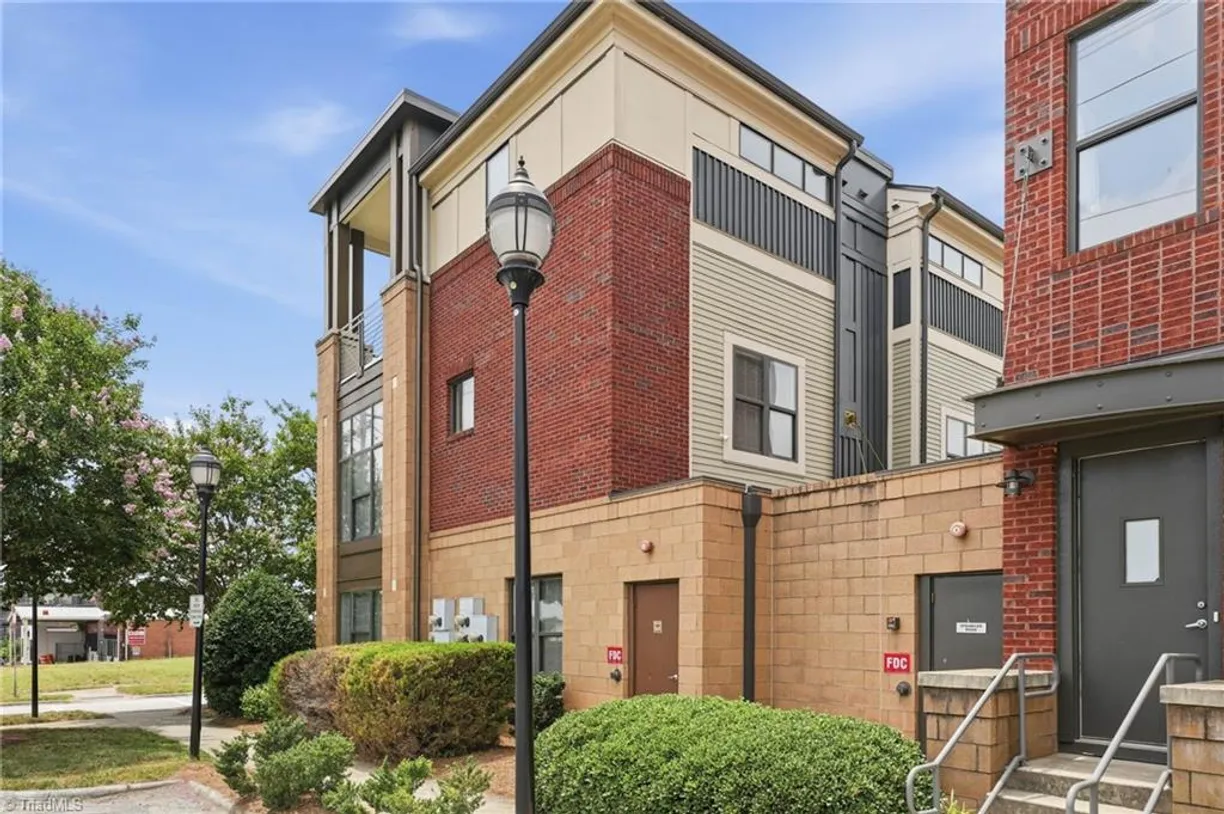 803 Holly Avenue NW, Winston-Salem, NC 27101 Property for sale