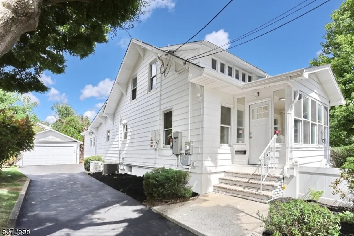 7 Cedar St, Fair Lawn Boro, NJ 07410 Property for sale