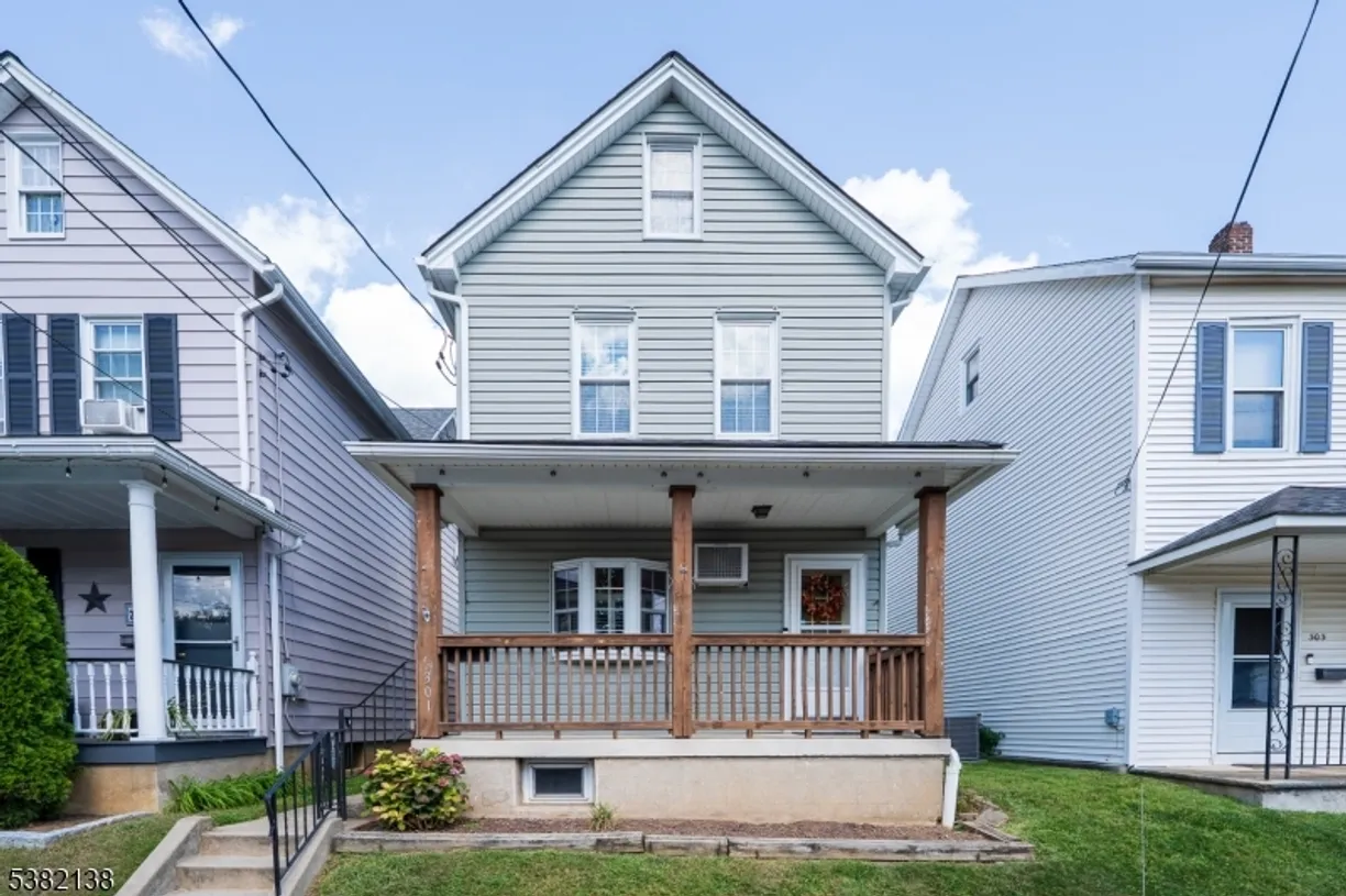 301 Prospect St, Phillipsburg Town, NJ 08865 Property for sale