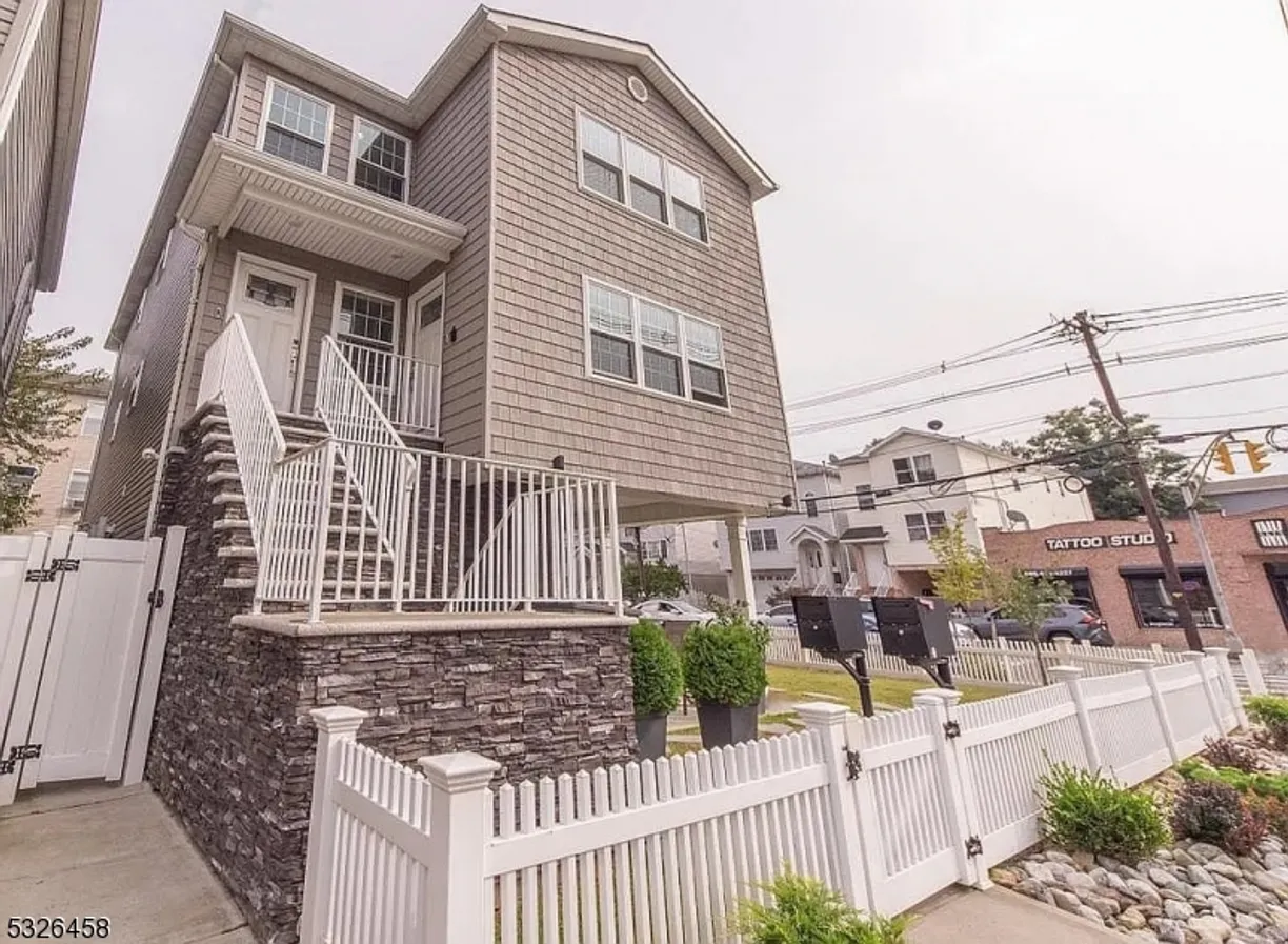 201 Catherine St, Elizabeth City, NJ 07201 Property for sale