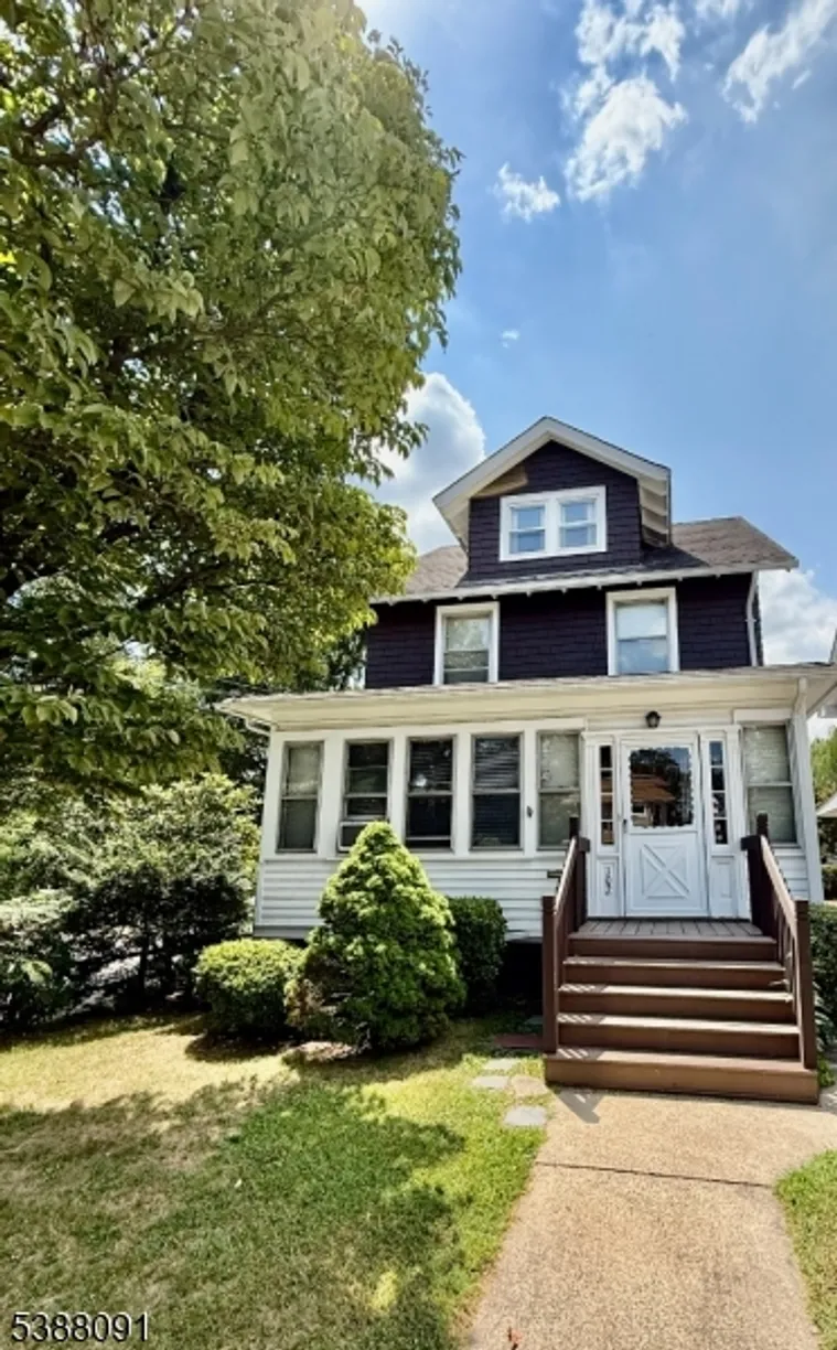 102 W Franklin St, Bound Brook Boro, NJ 08805 Property for sale