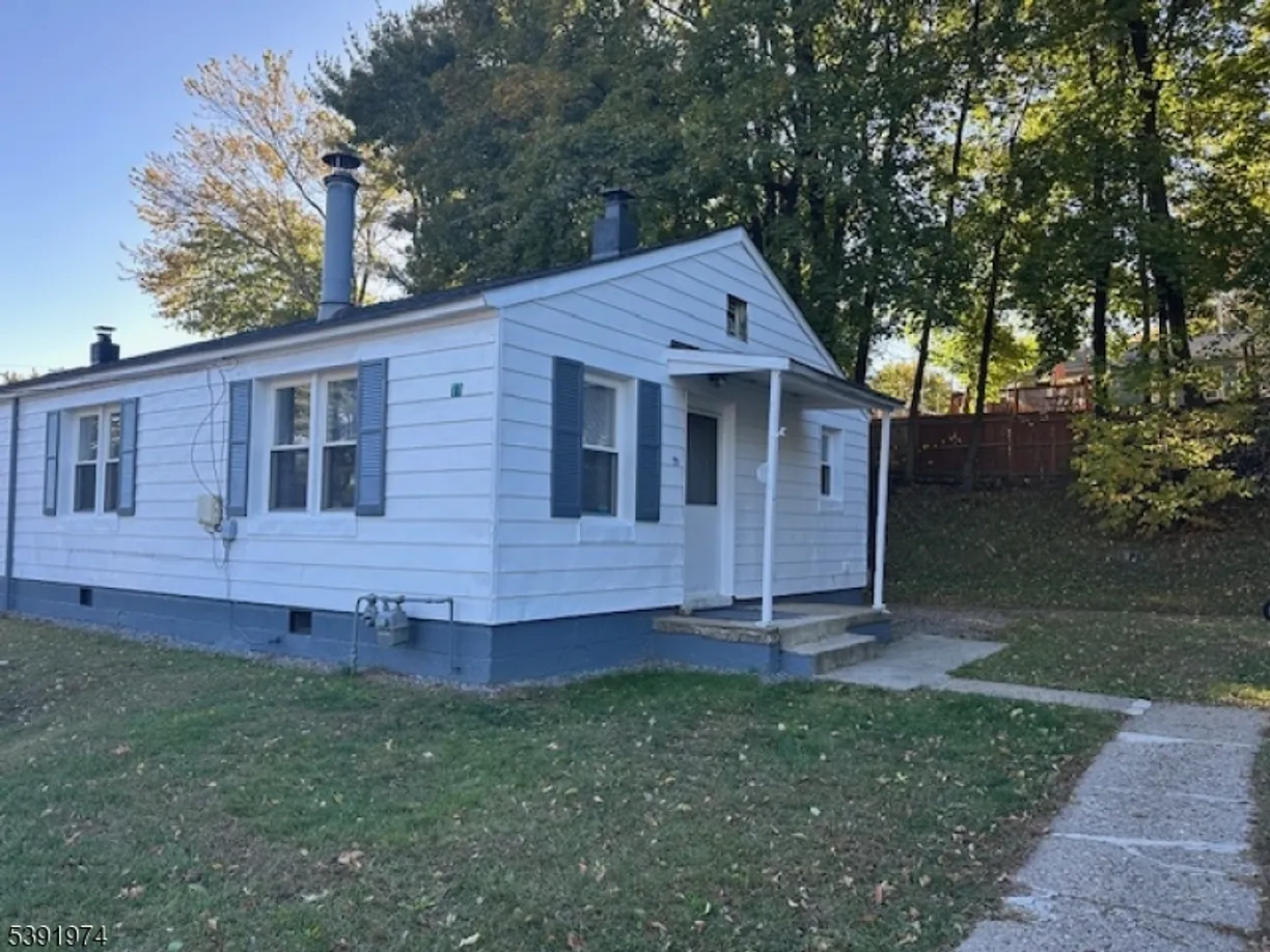 11 Cleveland Ave, Victory Gardens Boro, NJ 07801 Property for sale