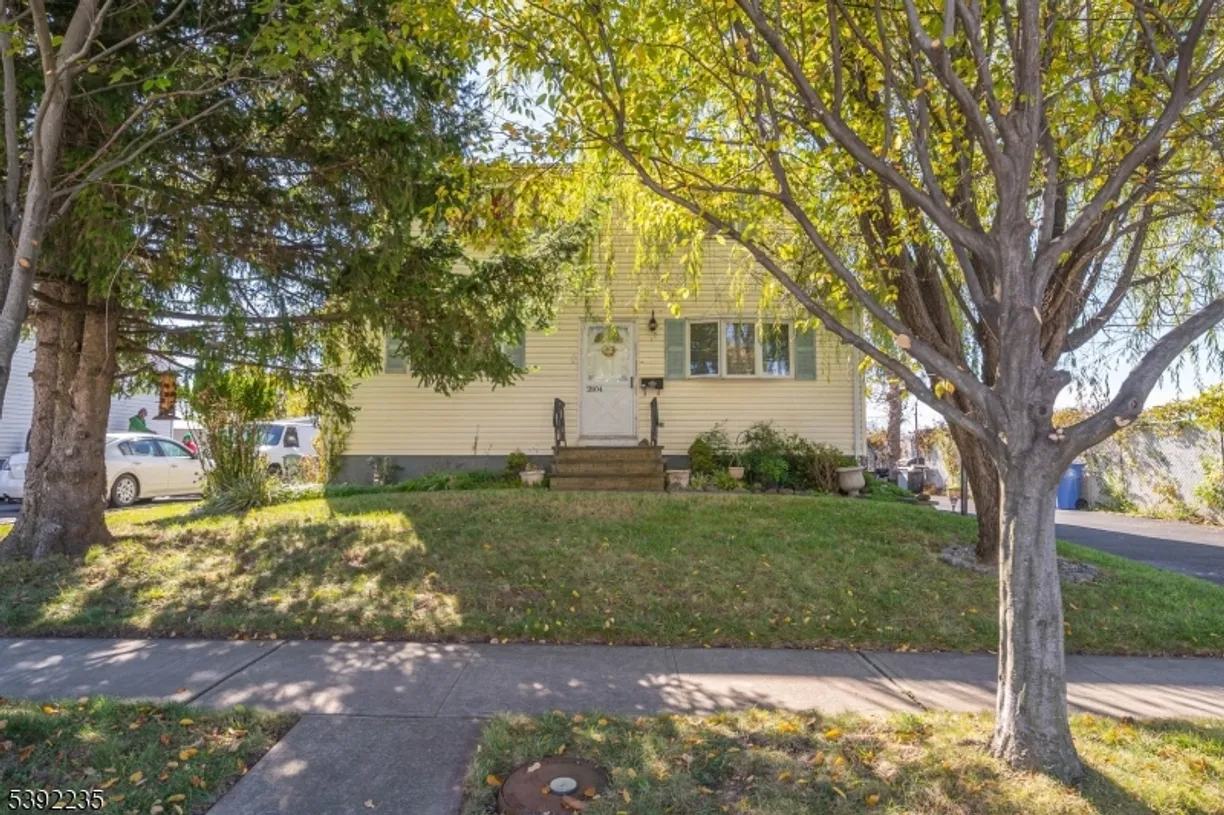 2604 Parkway Ave #2, Linden City, NJ 07036 Property for sale