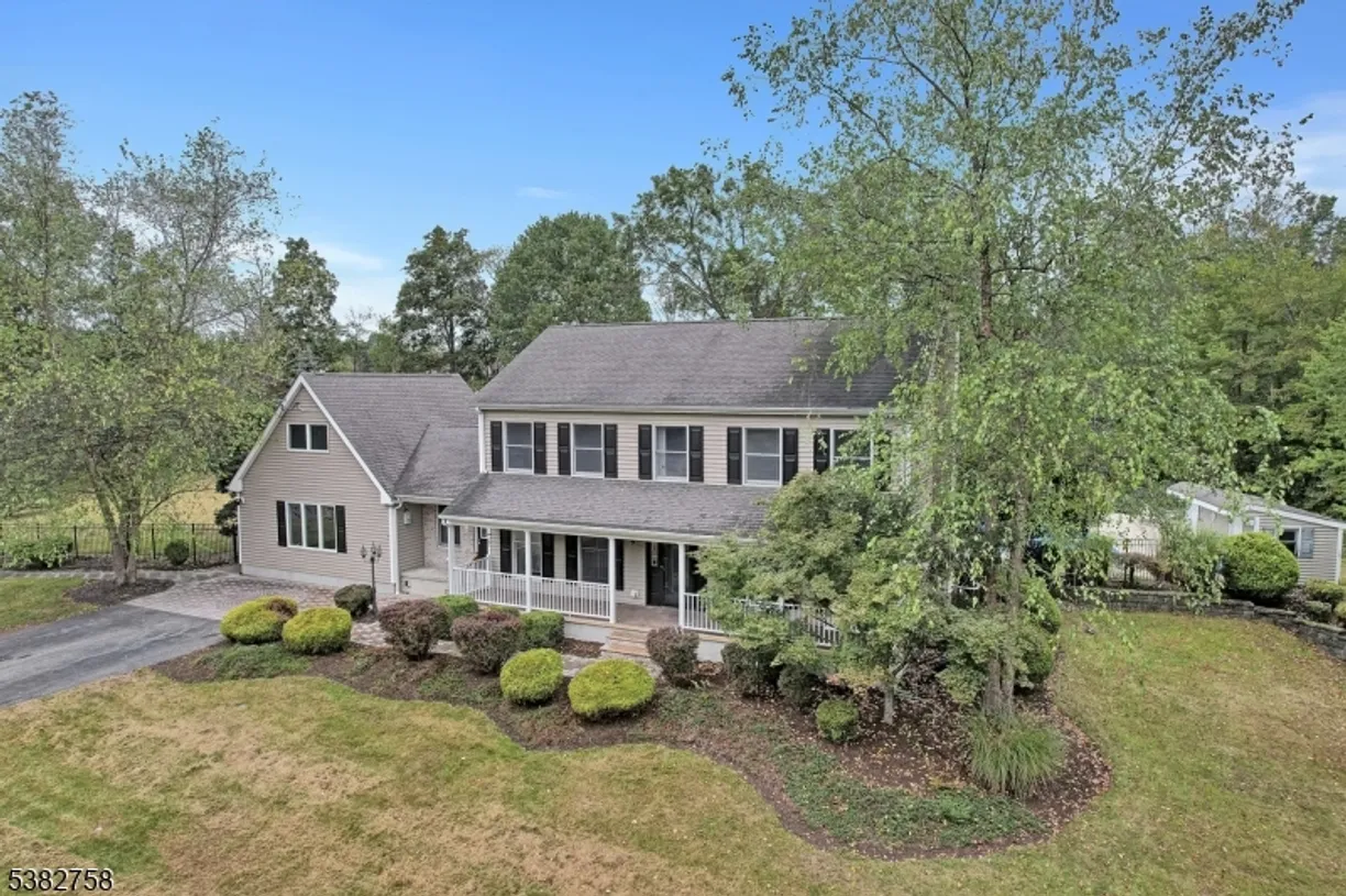 526 County Road 579, Raritan Twp., NJ 08551 Property for sale