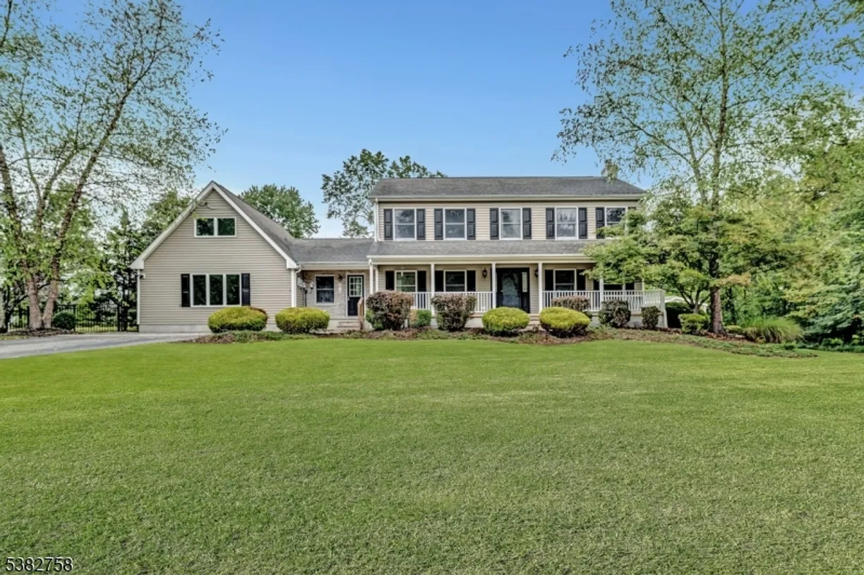 526 County Road 579, Raritan Twp., NJ 08551 Property for sale