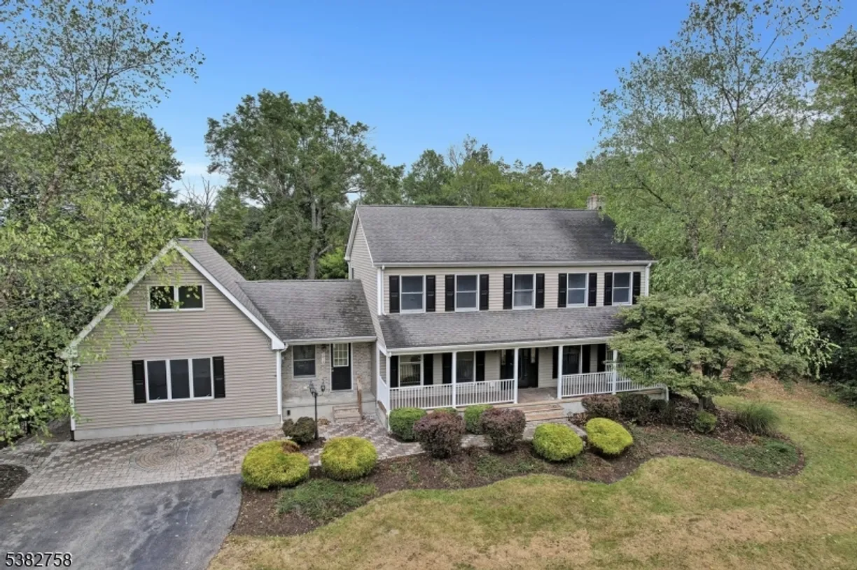 526 County Road 579, Raritan Twp., NJ 08551 Property for sale