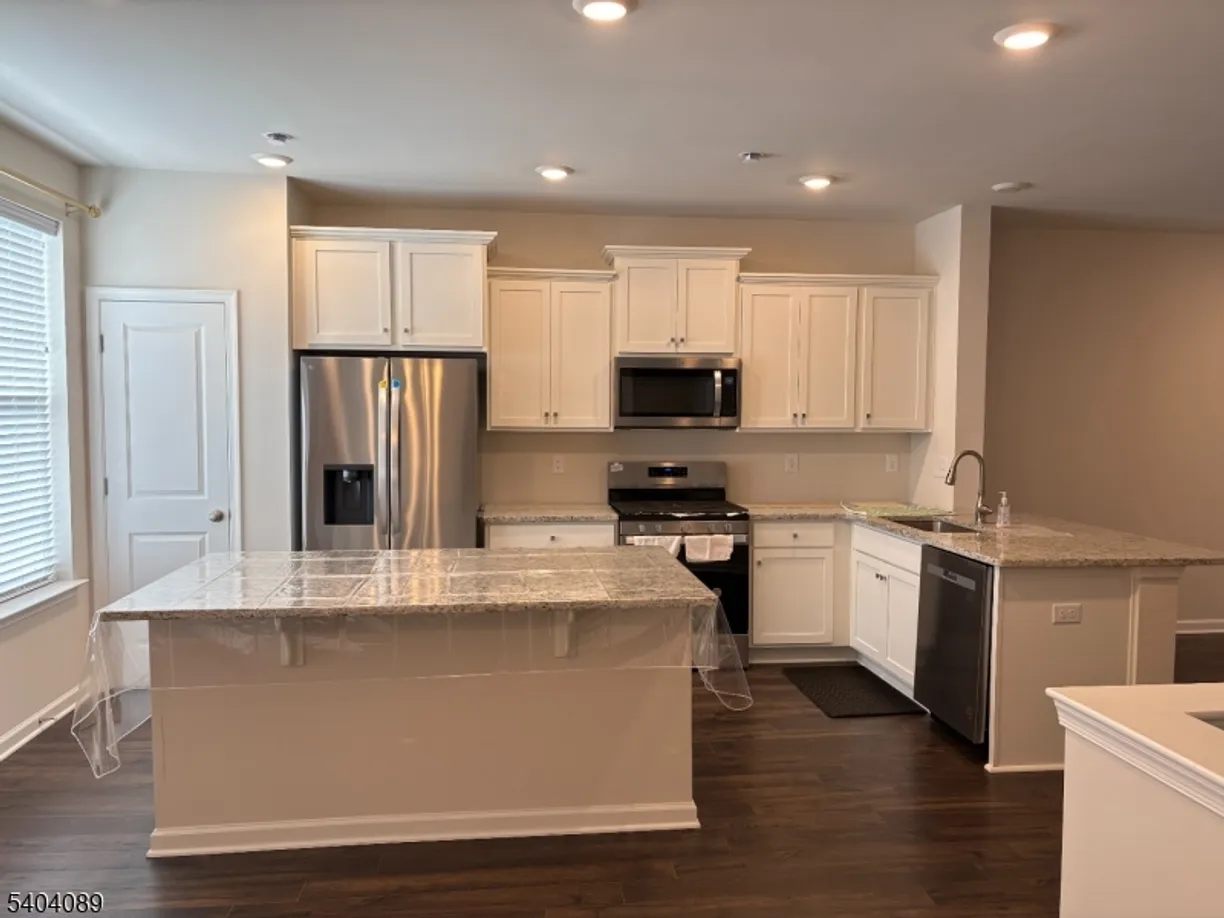 10 Stanton Rd, Mount Holly Twp., NJ 08060 Property for rent