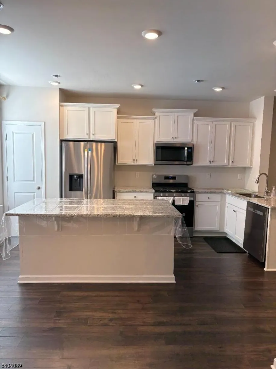 10 Stanton Rd, Mount Holly Twp., NJ 08060 Property for rent