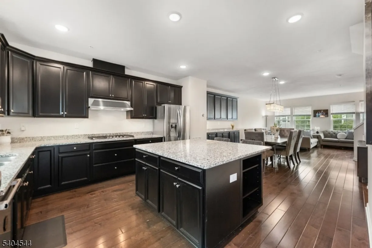 12 Marshall Ln, Wood-Ridge Boro, NJ 07075 Property for sale