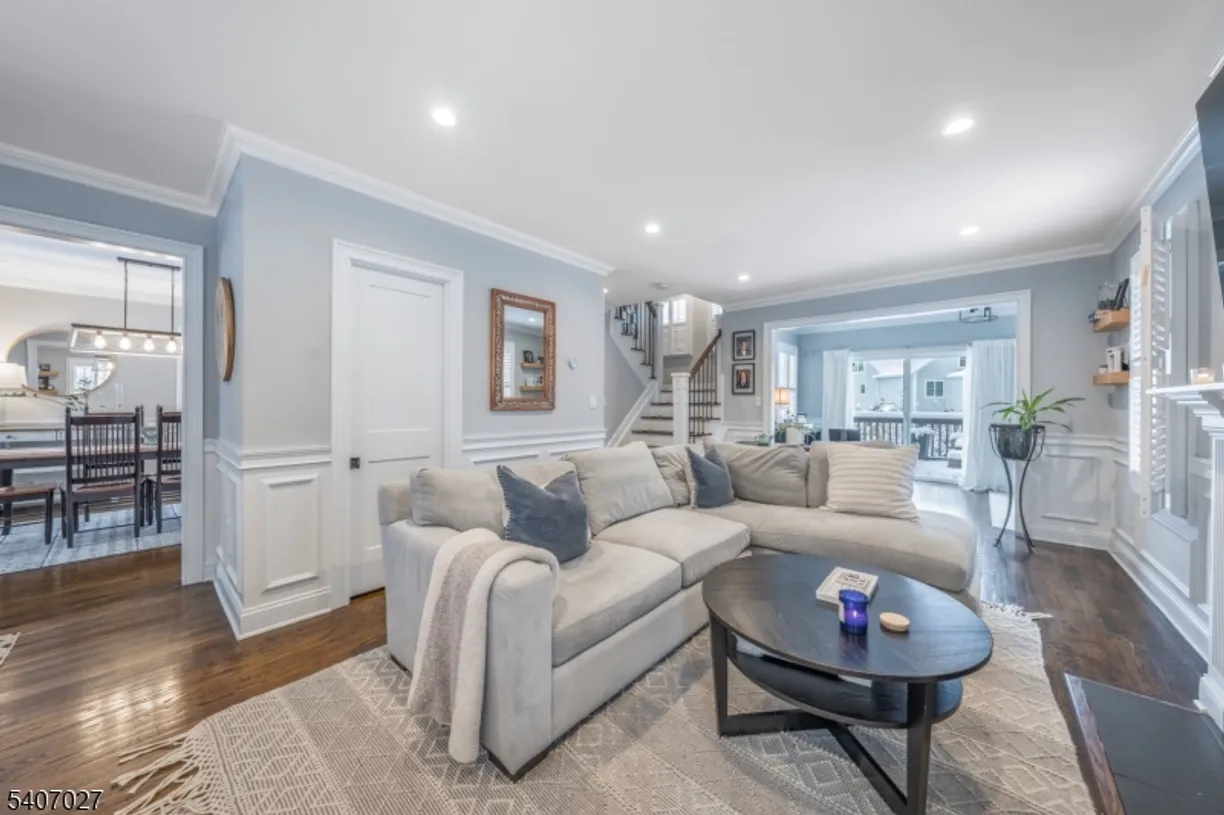 24 Loantaka Way, Madison Boro, NJ 07940 Property for sale