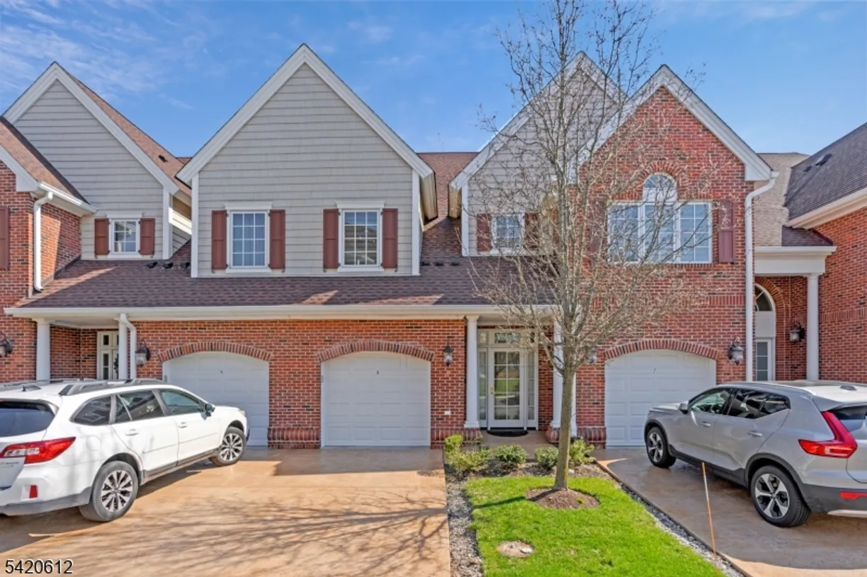 8 Schmidt Cir, Watchung Boro, NJ 07069 Property for sale