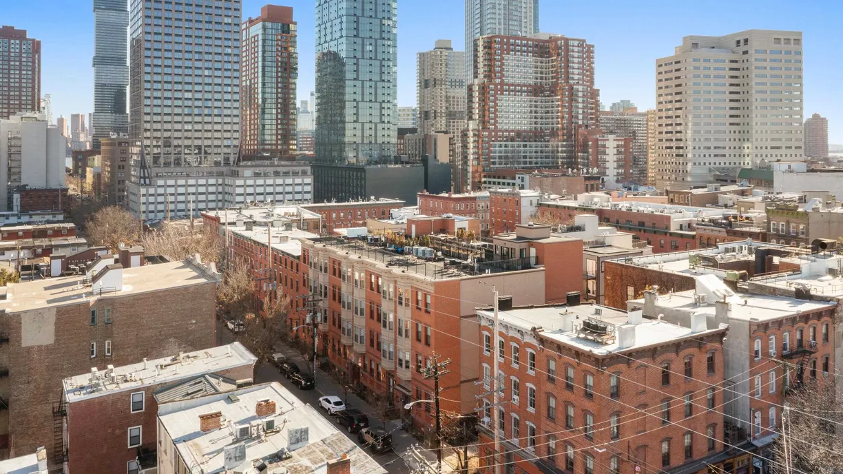 231 1ST ST #1B, JC, Downtown, NJ 07302 Property for sale