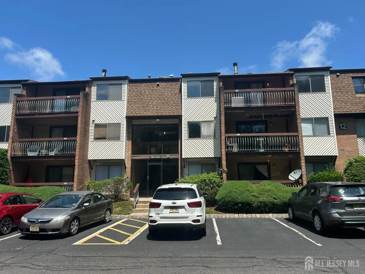 1212 Edison Glen Terrace, Edison, NJ 08837 Property for sale