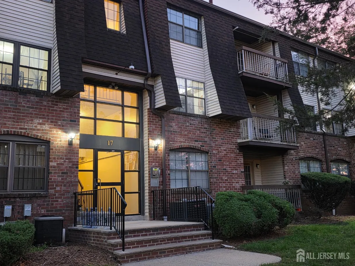 1706 Green Hollow Drive, Iselin, NJ 08830 Property for sale