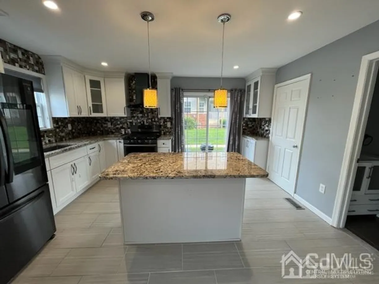 2201 Timber Ridge Court, Sayreville, NJ 08859 Property for rent