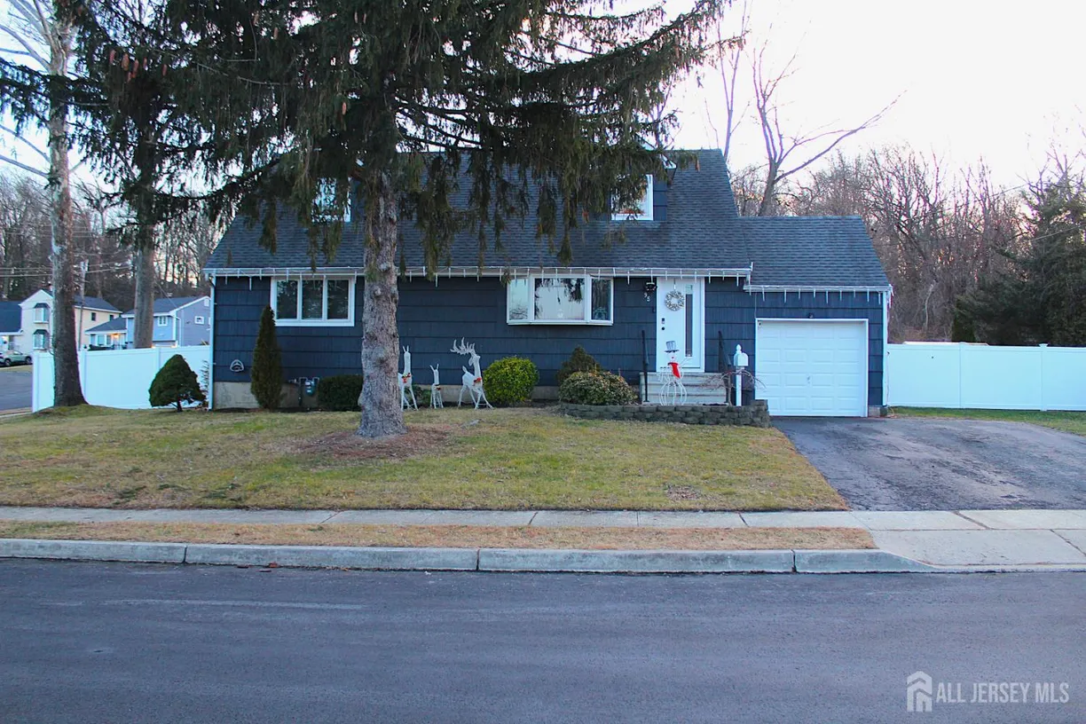 95 Athens Avenue, Old Bridge, NJ 08879 Property for sale