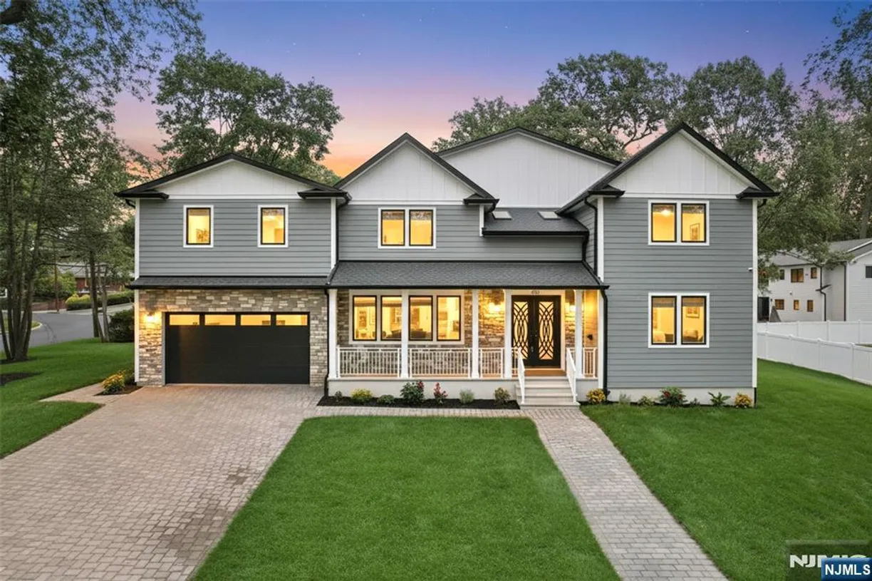 492 Oaktree, Oradell, NJ 07649 Property for sale