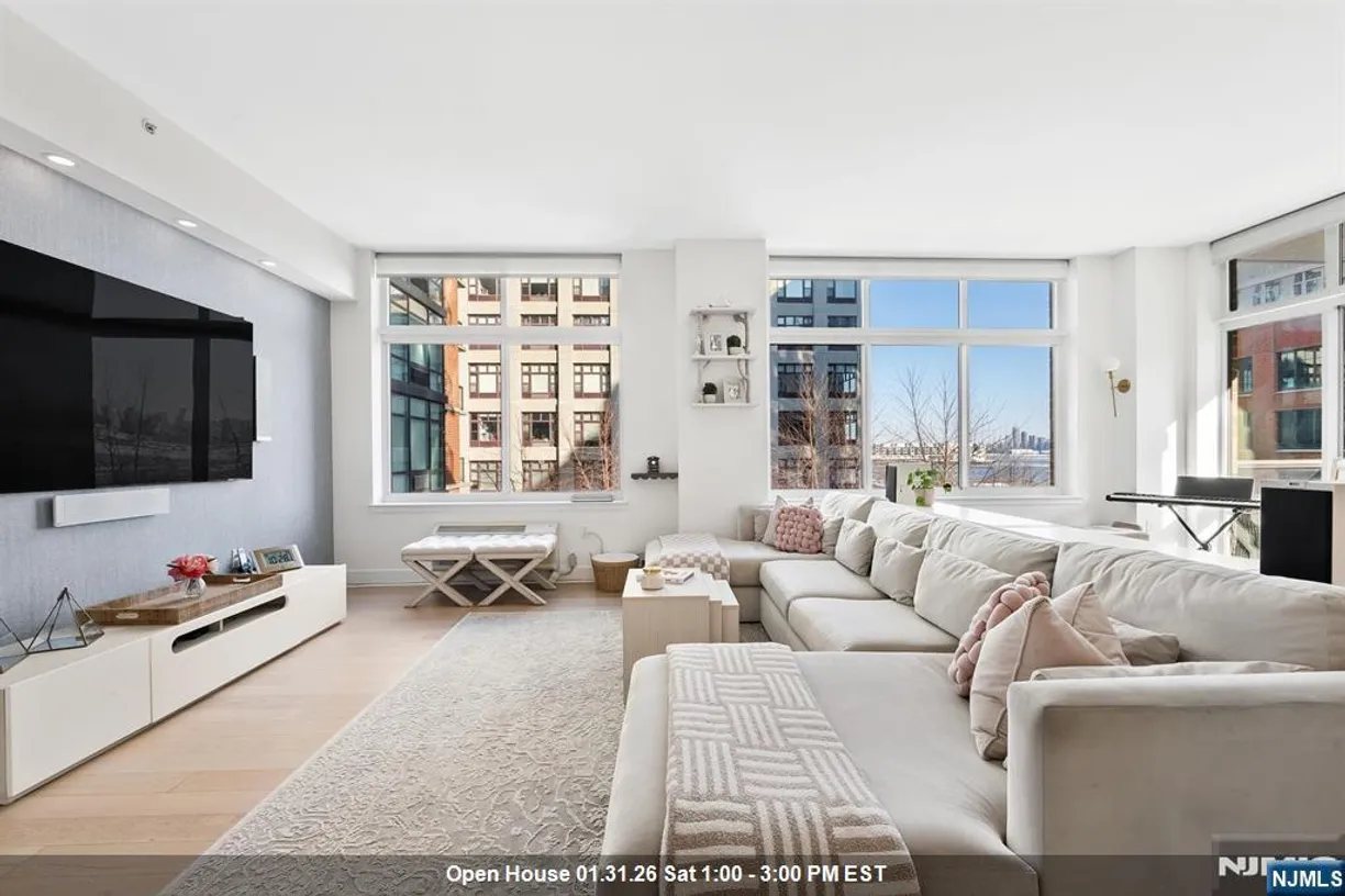 1400 Hudson #322, Hoboken, NJ 07030 Property for sale