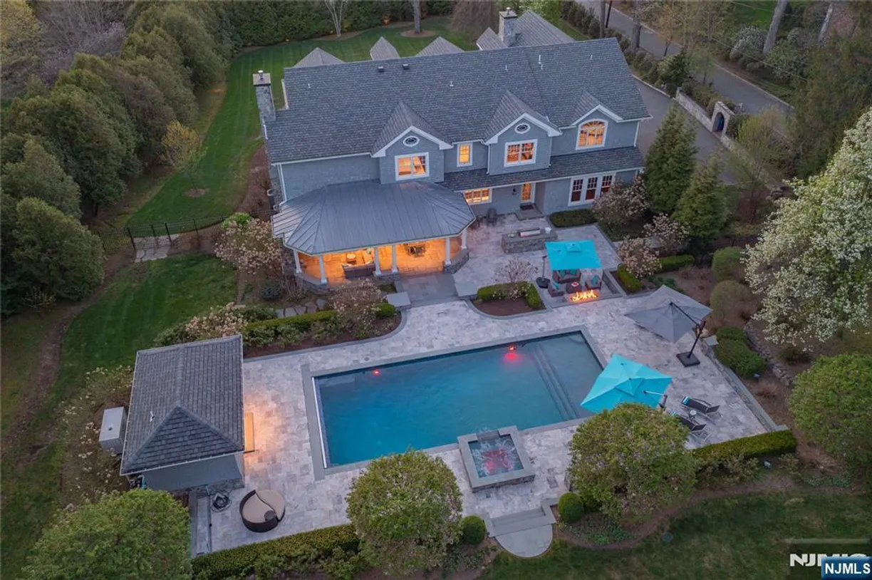 236 Saddle River, Saddle River, NJ 07458 Property for sale