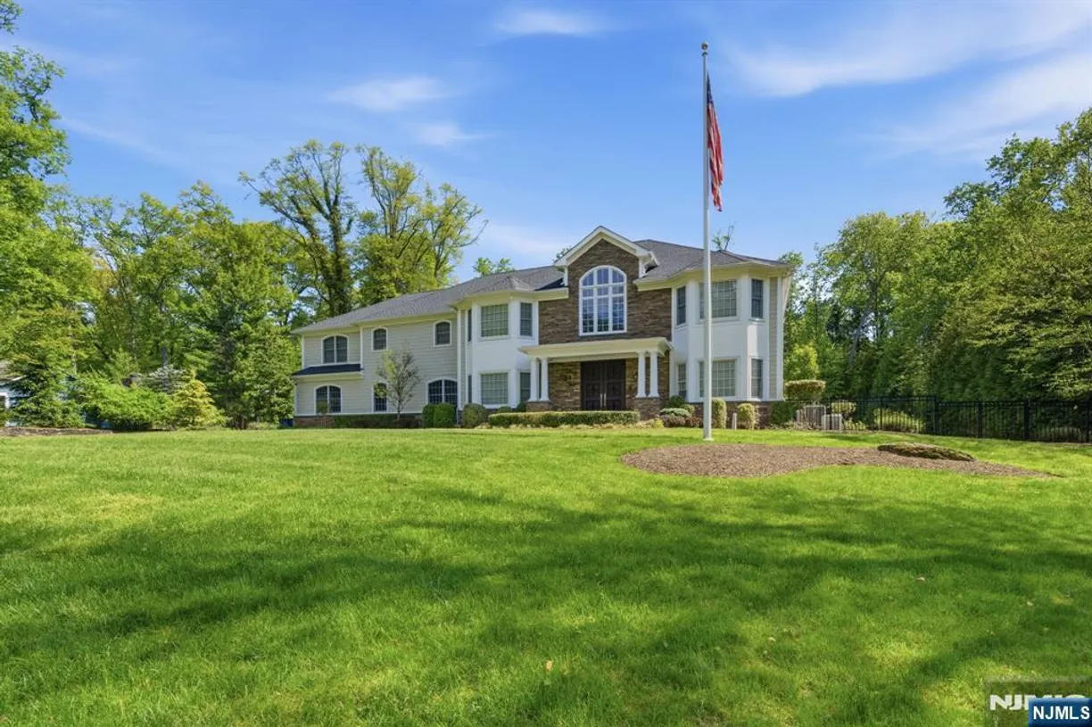 184 Donny Brook, Allendale, NJ 07401 Property for sale